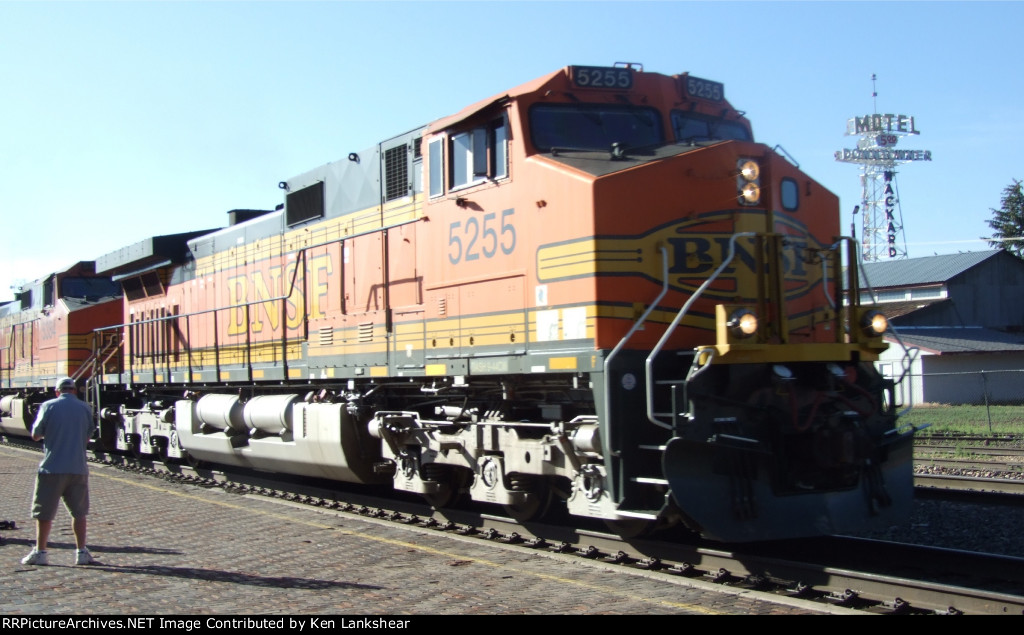 bnsf 5255